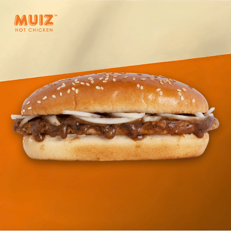 Muiz Hot Chicken | Home - Utama